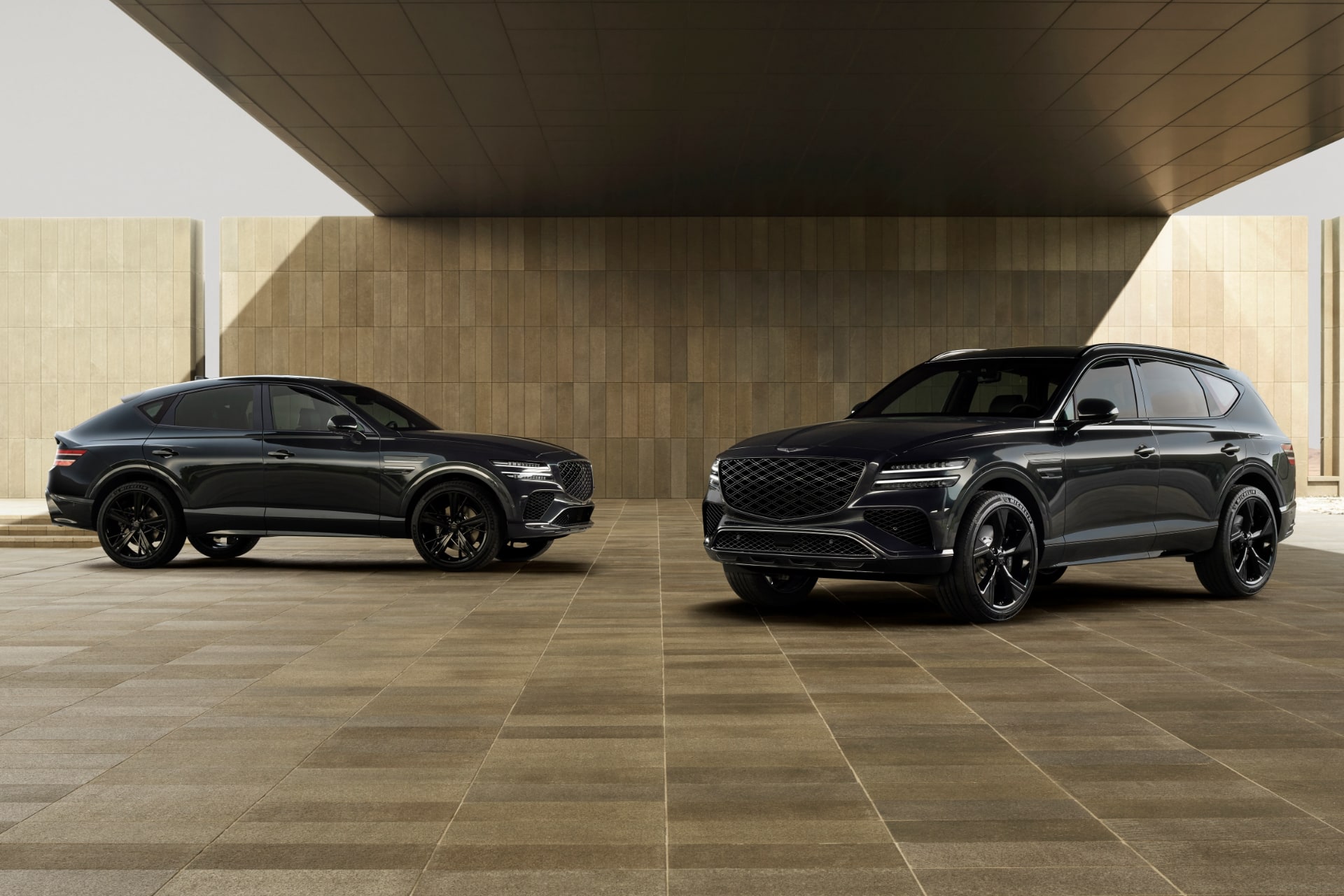 [새 차] 제네시스 GV80 블랙・GV80 쿠페 블랙 – 검은색 입고 진지한 분위기 낸 브랜드 두 번째 블랙 모델 ...