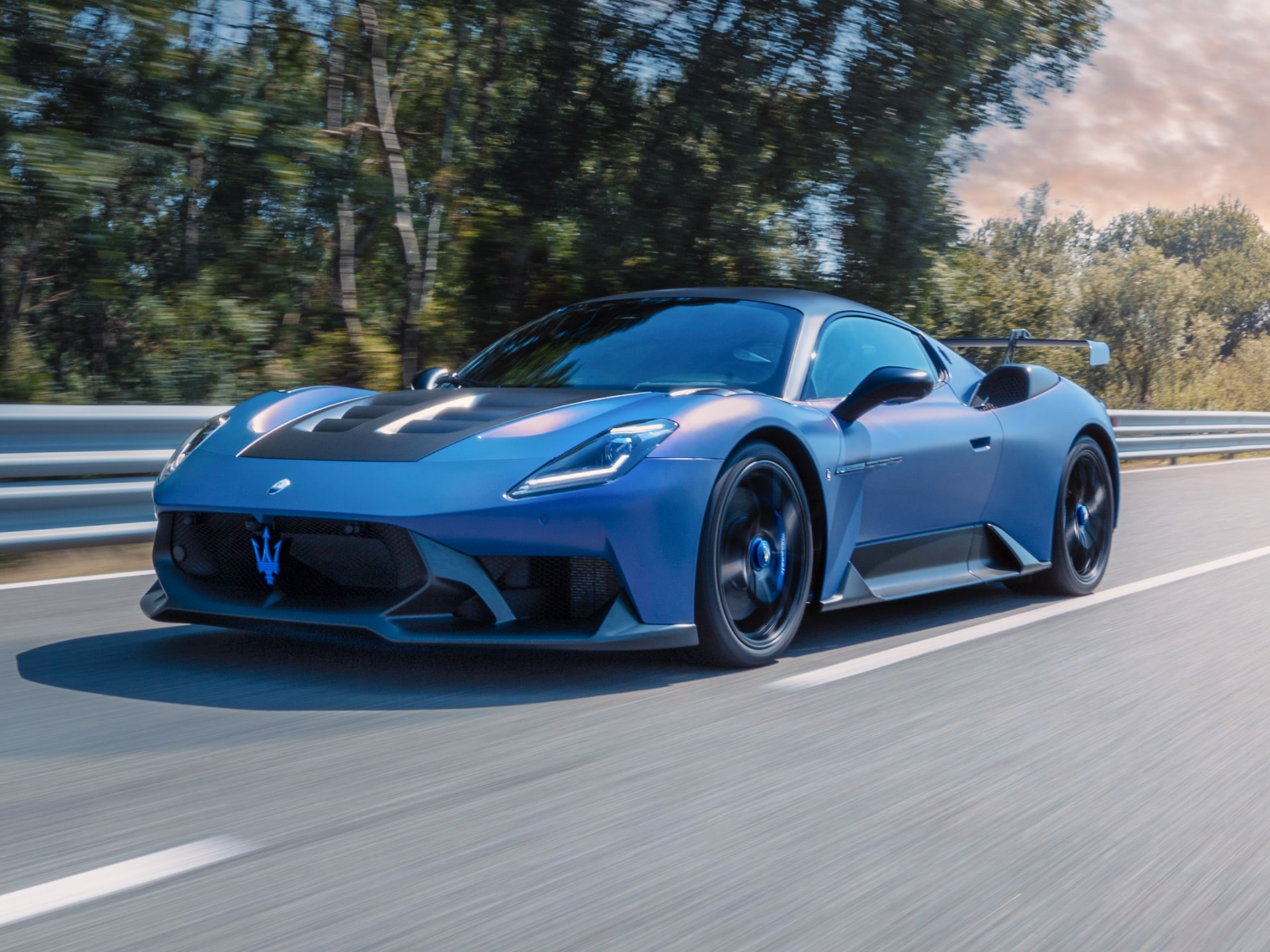 [국내 최초 공개] 마세라티 GT2 스트라달레 – 일반 도로에서 GT2 경주차의 성능을 느낄 수 있는 스포츠카 – 제이슨류닷넷 ...